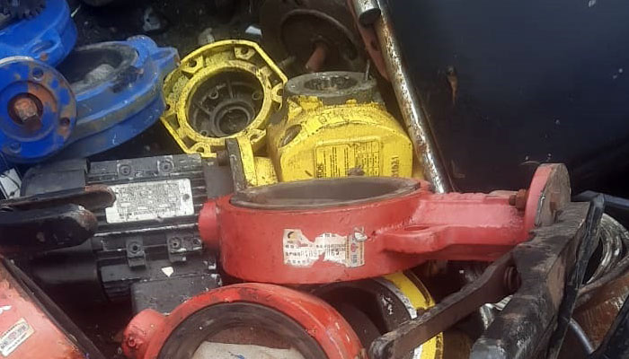 Harga Besi Tua Terbaru dan Faktor yang Mempengaruhinya | CV. Sinar ...